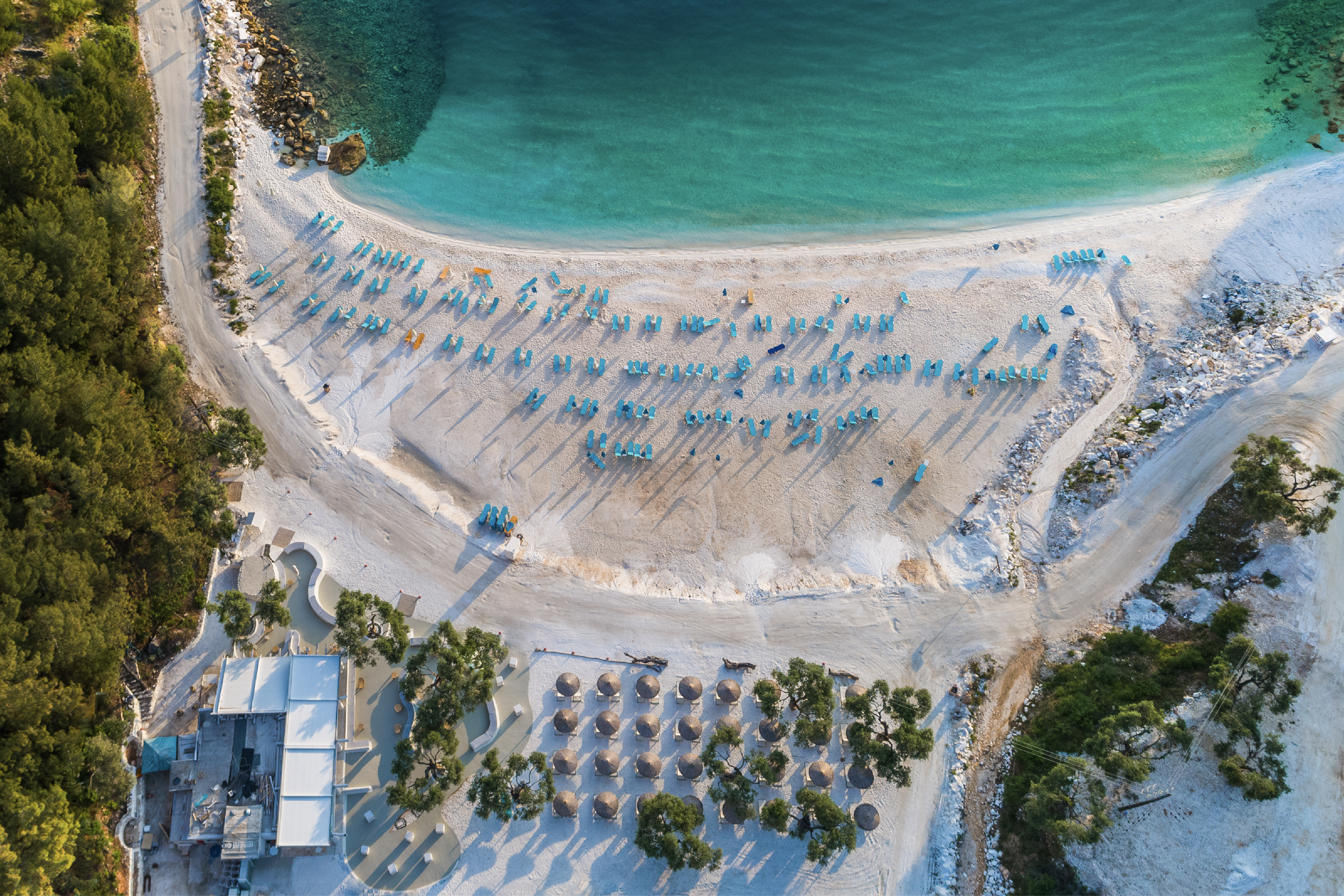 How to streamline daybed and cabana reservations for resorts | STAY